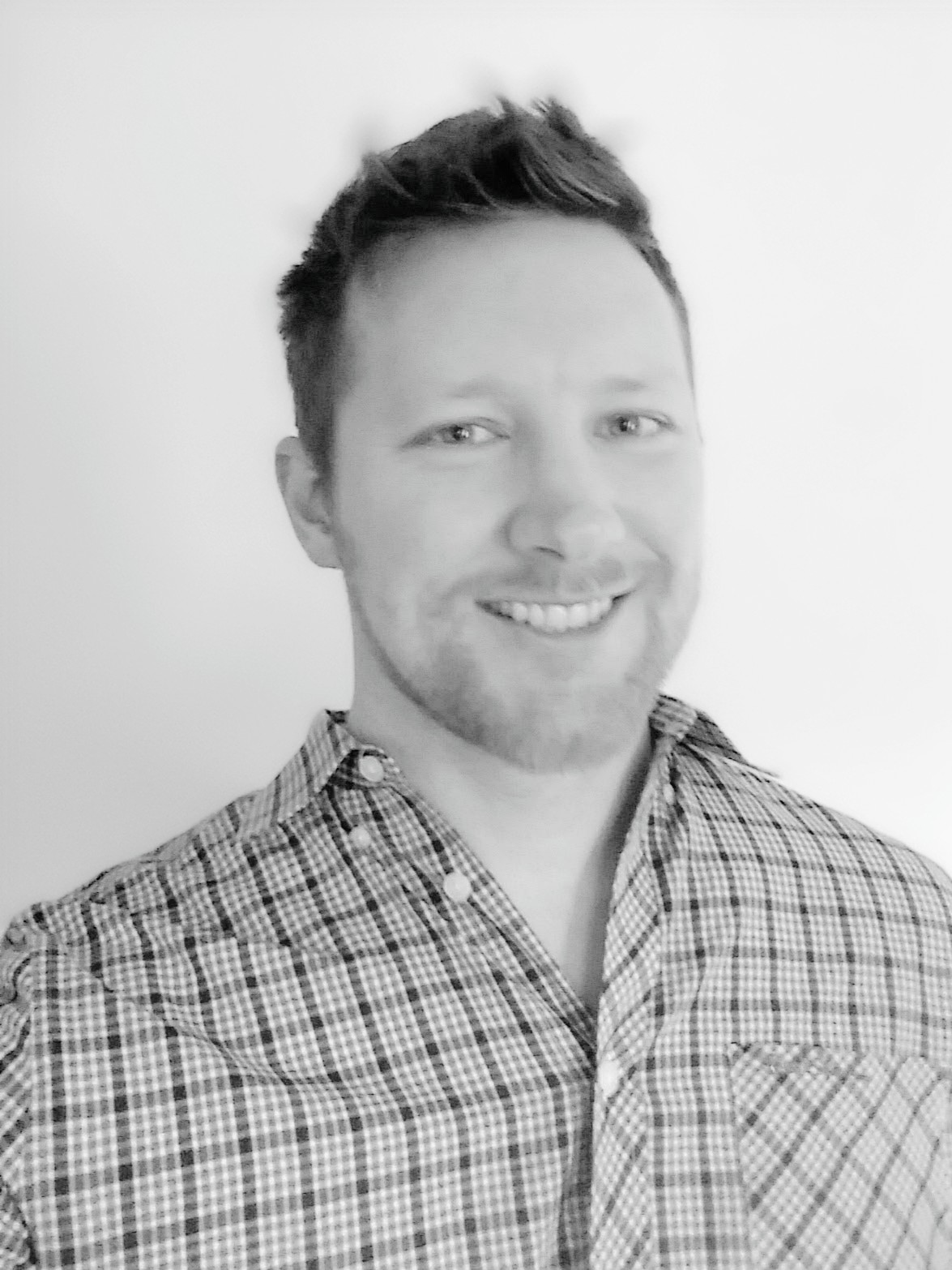 About James – Pro Touch-ups